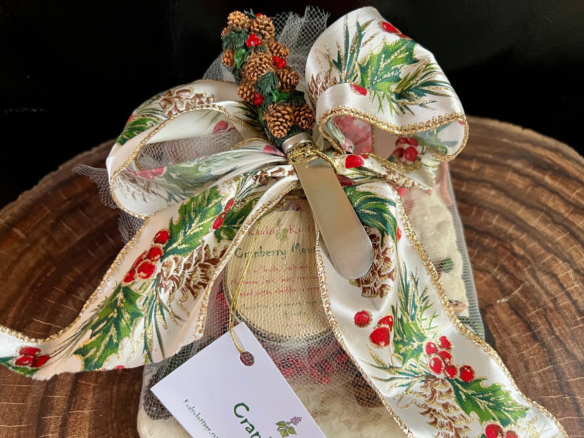 Cranberry Gift Frame – Kudzu Kottage